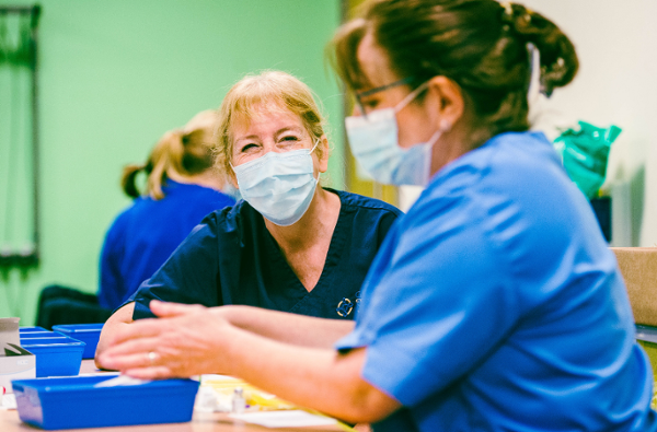 Drop-in COVID-19 vaccination sessions - Hywel Dda University Health Board